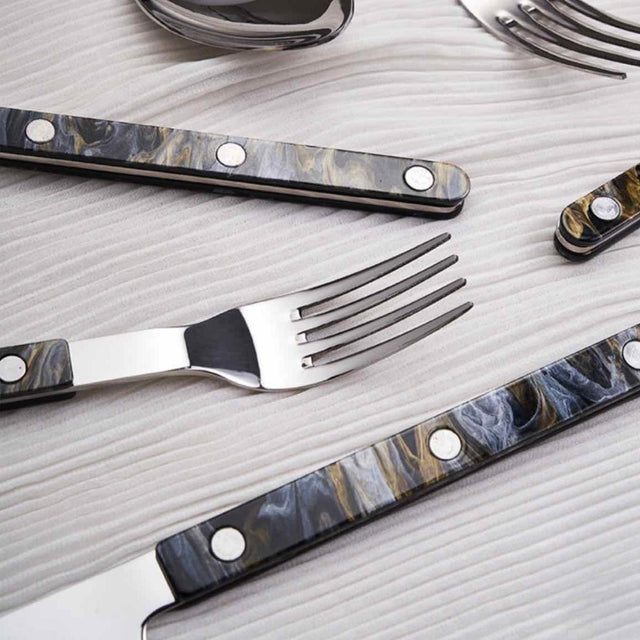 Tableware